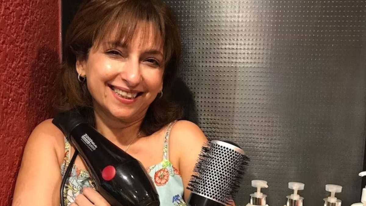 Air Hostess To Hairstylist, The Journey Of Maine Pyar Kiya Fame Pervin ...