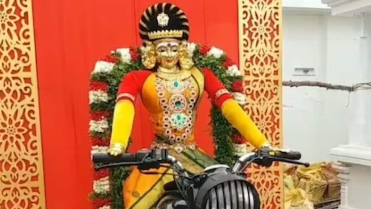 At This Tamil Nadu Temple, A Touch Modernity Places Goddess On A Bike ...