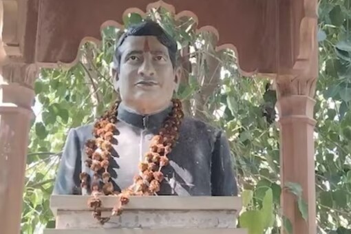 This Sarpanch Of Rajasthan Panchayat, Who Served For 25 Years, Is Still ...