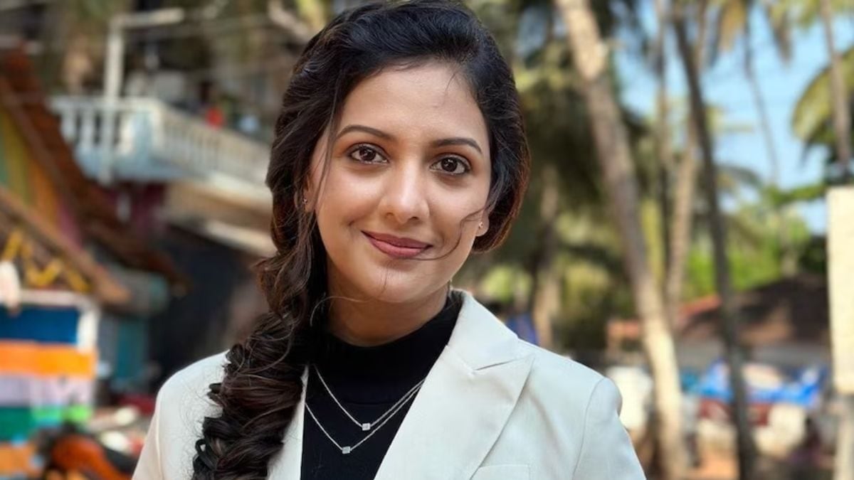 Tejashri Pradhan Set To Grace Small Screen Once Again With A New Serial ...