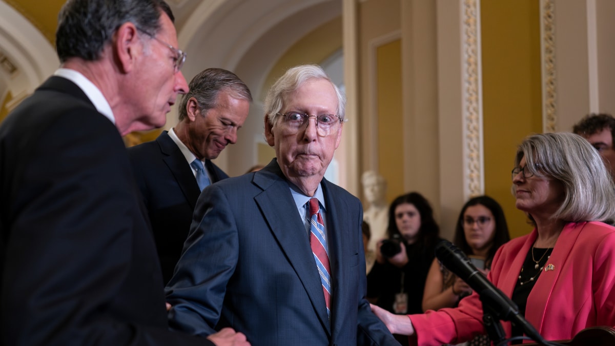 WATCH: Senate GOP Leader Mitch McConnell Having Cognitive Malfunction ...