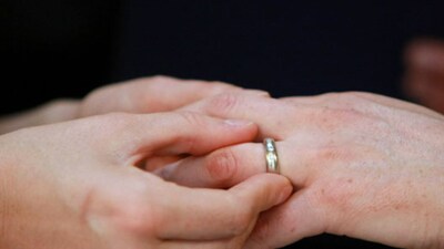 Woman Ends Up Marrying Father-In-Law After Bizarre Wedding Goof-Up ...