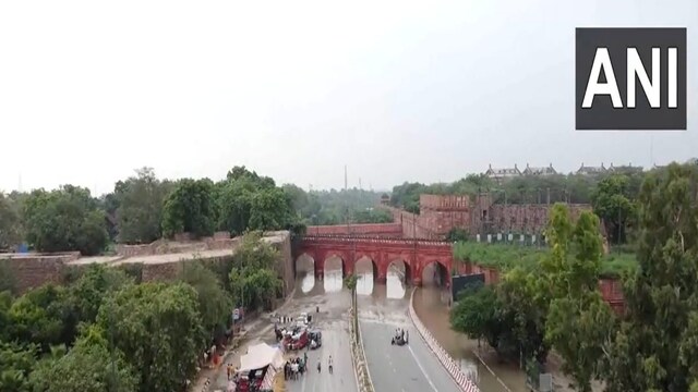 WATCH | Drone Visuals Show Delhi's Flood Situation; Yamuna Overflowing, ITO Still Flooded ...