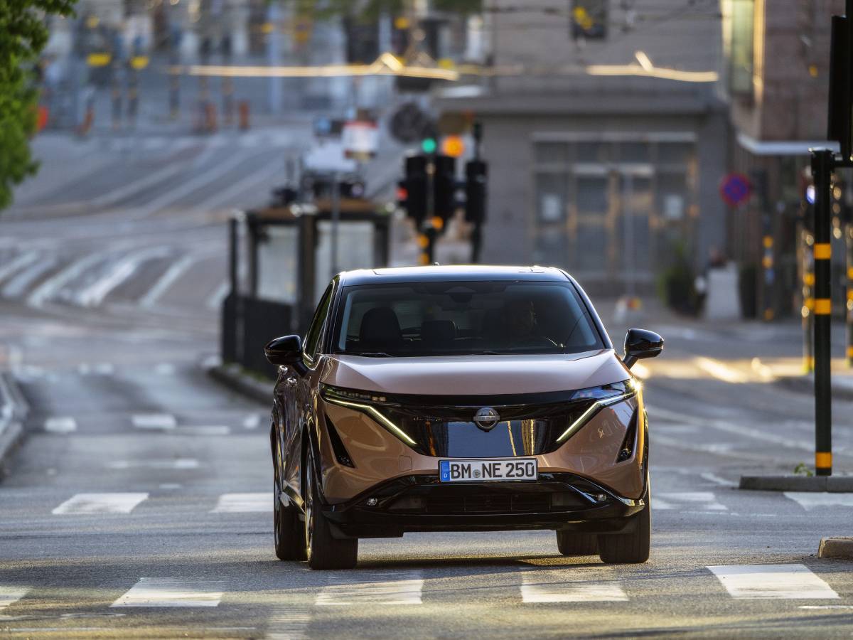 Nissan Ariya in Pics: See Design, Features, and More in Detail - News18