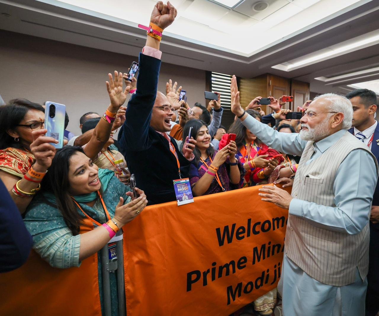 BRICS Summit: PM Modi Arrives in South Africa, Attends Business Forum ...