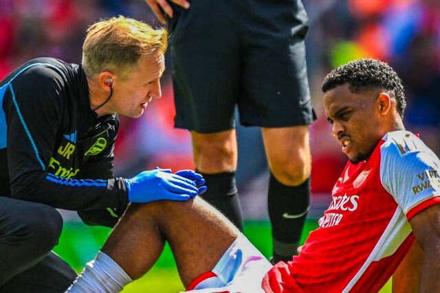 Jurrien Timber Sidelined With Major Knee Injury, Arsenal Suffer Massive ...