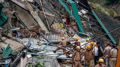 Himachal Pradesh Rains: 2 Dead As Several Houses Collapse in Fresh Shimla Landslide | WATCH ...