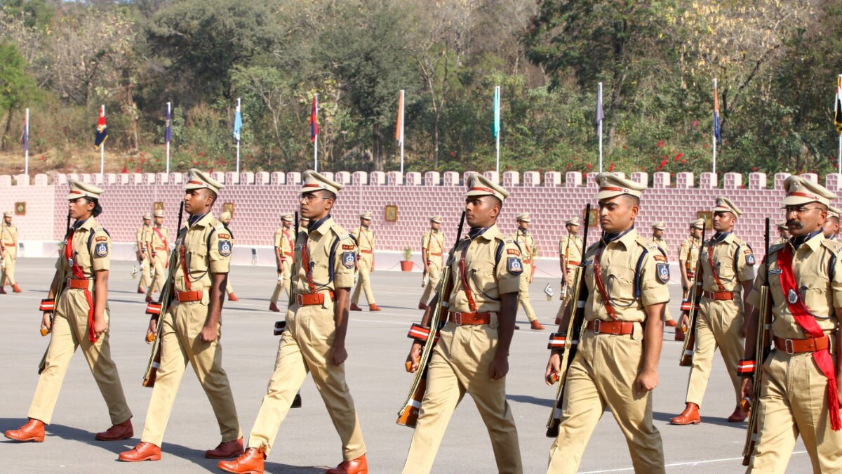 From IG to SP, 33% IPS Officer Posts Vacant in Central Forces & Agencies; Max Crunch at CBI & IB ...