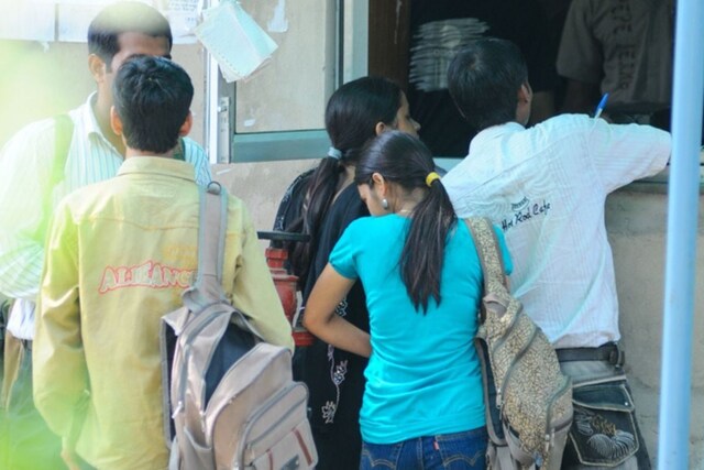 JU Student’s Death: Raging Battle Between Activists Outside Univ; Panel ...