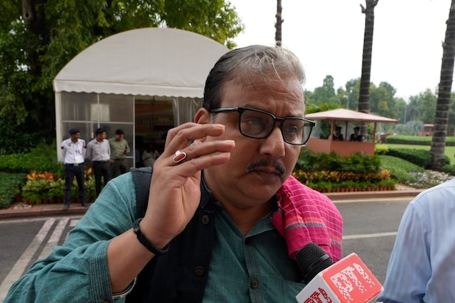 RJD Accuses Centre of Attempting to Block Caste Survey in Bihar - News18