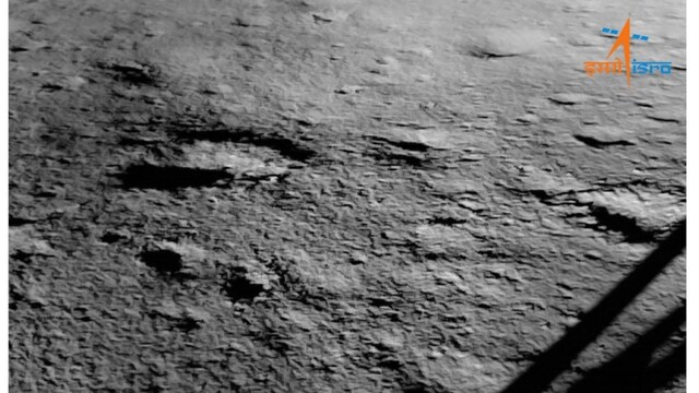 Images Show Chandrayaan-3's Lander Chose Relatively Flat Region on Moon ...