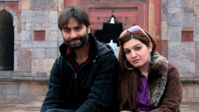 Yasin Malik’s Wife Mushaal in Pak PMO A Face-Saver for ISI? Exclusive ...