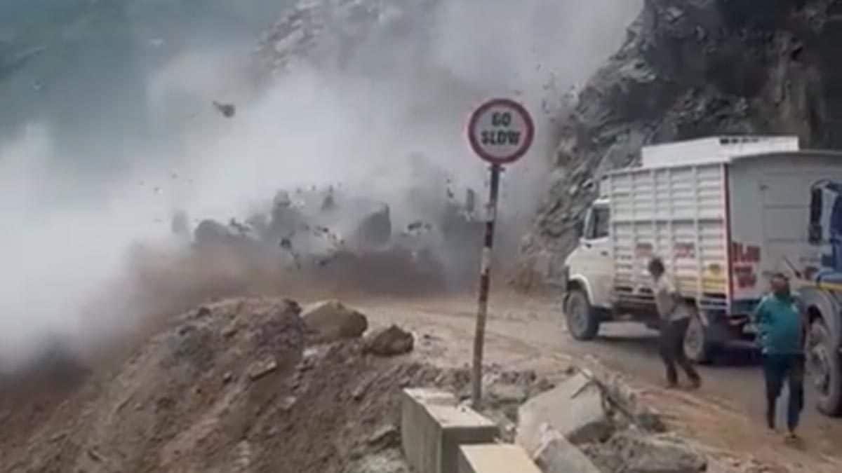 Viral Video Of People Running For Cover In Uttarakhand Is Scary | Viral ...