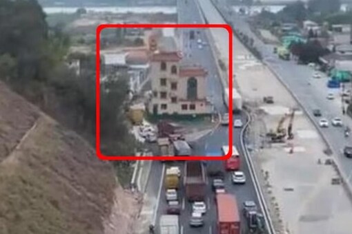Why This ‘Nail House’ In China Is Growing Popular On The Web - News18