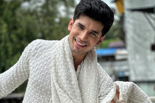 Kundali Bhagya’s Paras Kalnawat Is A True Sneakerhead, A Look At His 'Shoe Cave' - News18