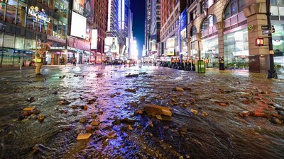 New York City's Times Square Station Flooded as Water Main Line Bursts ...