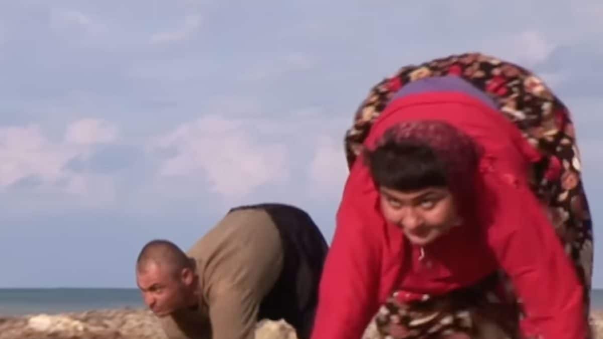 'They Shouldn’t Exist': Meet Turkey’s Ulas Family Who Walks on All ...