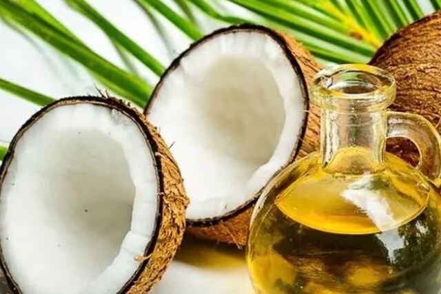 These 2 DIY Natural Hair Oil Recipes Combat Hair Fall Within A Week ...