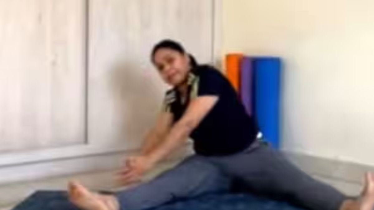 What Is Chakki Chalanasana How To Perform This Asana And Reap Its What Is Chakki Chalanasana How To Perform This Asana And Reap Its