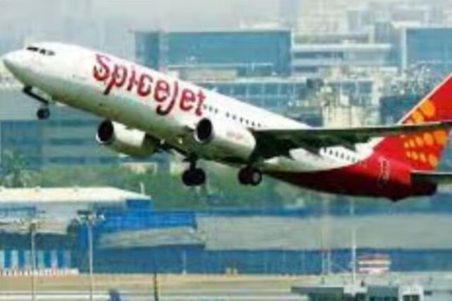 SpiceJet Vs Kalanithi Maran: HC Directs CEO Ajay Singh To Pay Rs 100 ...