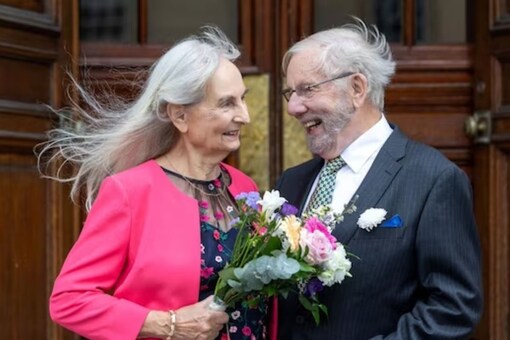 UK Couple, In Their 80s, Gets Married After Their Meet-cute At ...