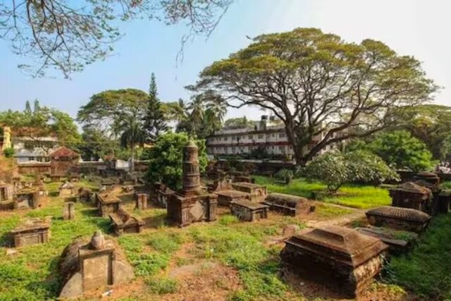 This Dutch Cemetery In Fort Kochi Is A Fascinating Glimpse Into City’s ...