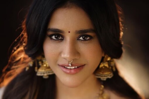 South Actress Nabha Natesh Dazzles In Her Onam Avatar, Shares Festive ...