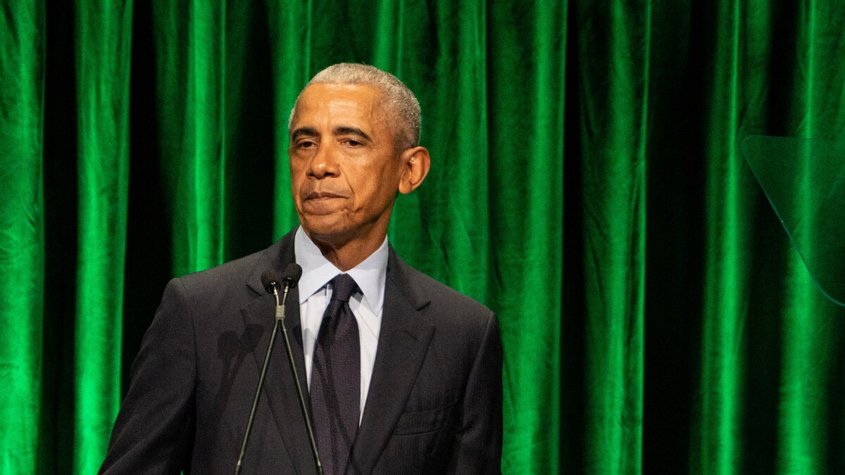 US: Death of Barack Obama's Personal Chef at Martha's Vineyard Ruled an ...