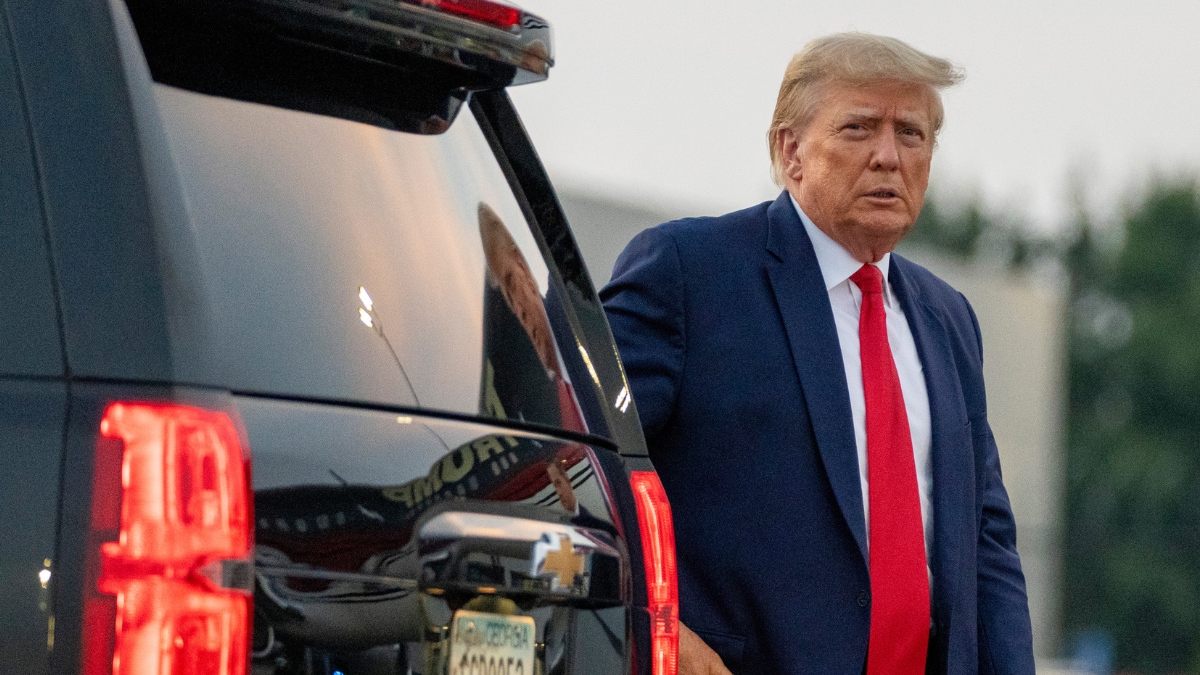 Donald Trump Arrest HIGHLIGHTS: Former US President Booked in Georgia ...