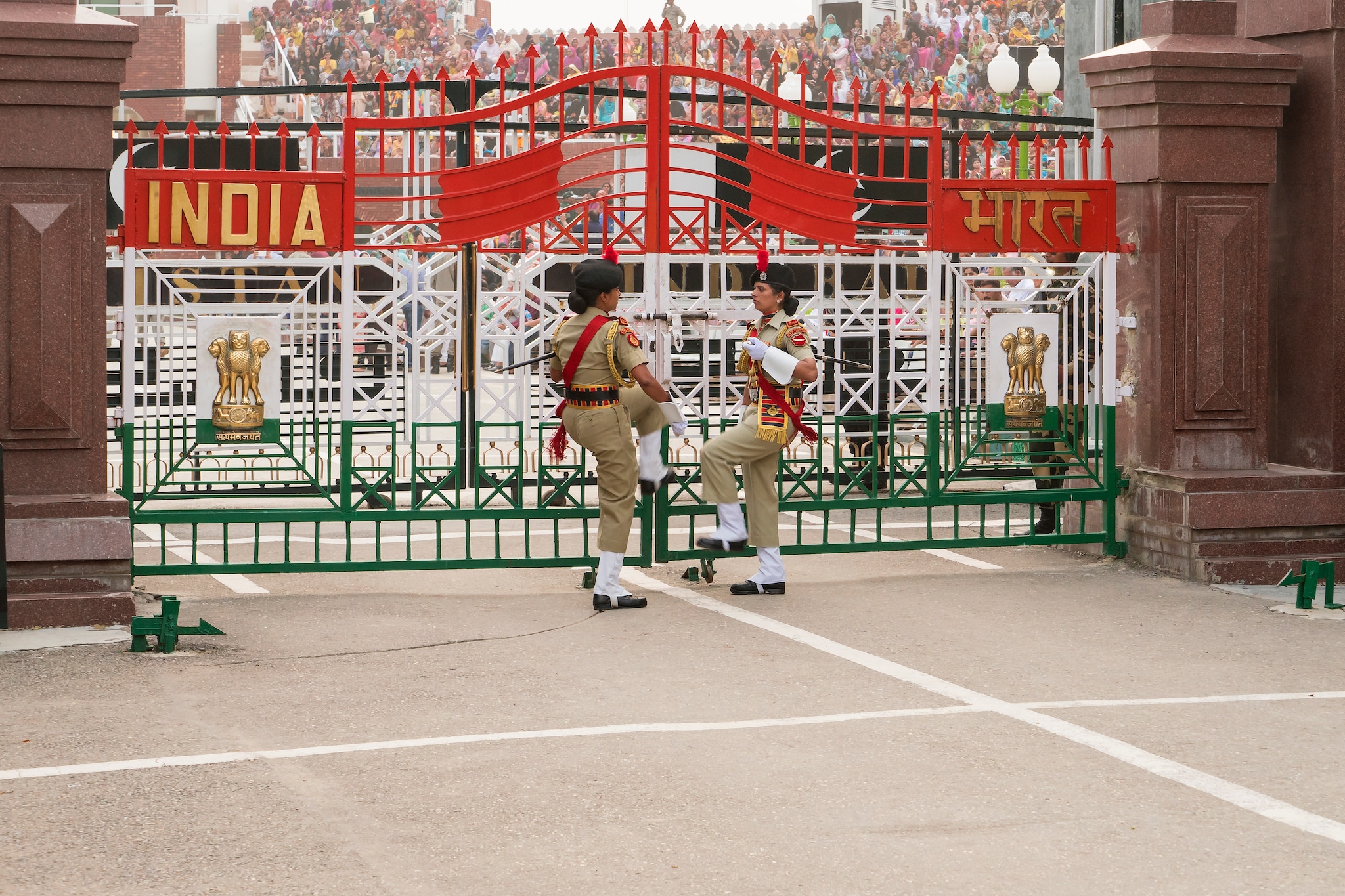 Independence Day Celebrations at Wagah Border: 10 Photos That Capture the Spirit of the Event ...