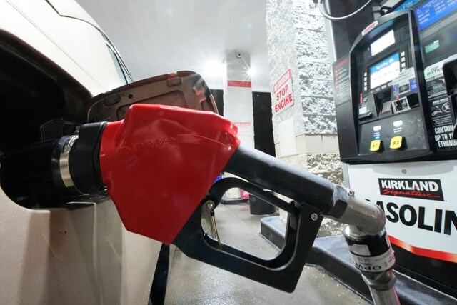 Gadkari Unveils 100% Ethanol-fueled Innova Car: All About Ethanol-run ...