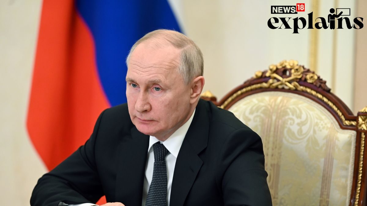 Meeting Children, Photo-op with Bride & Crowd Appearances: Putin's New ...