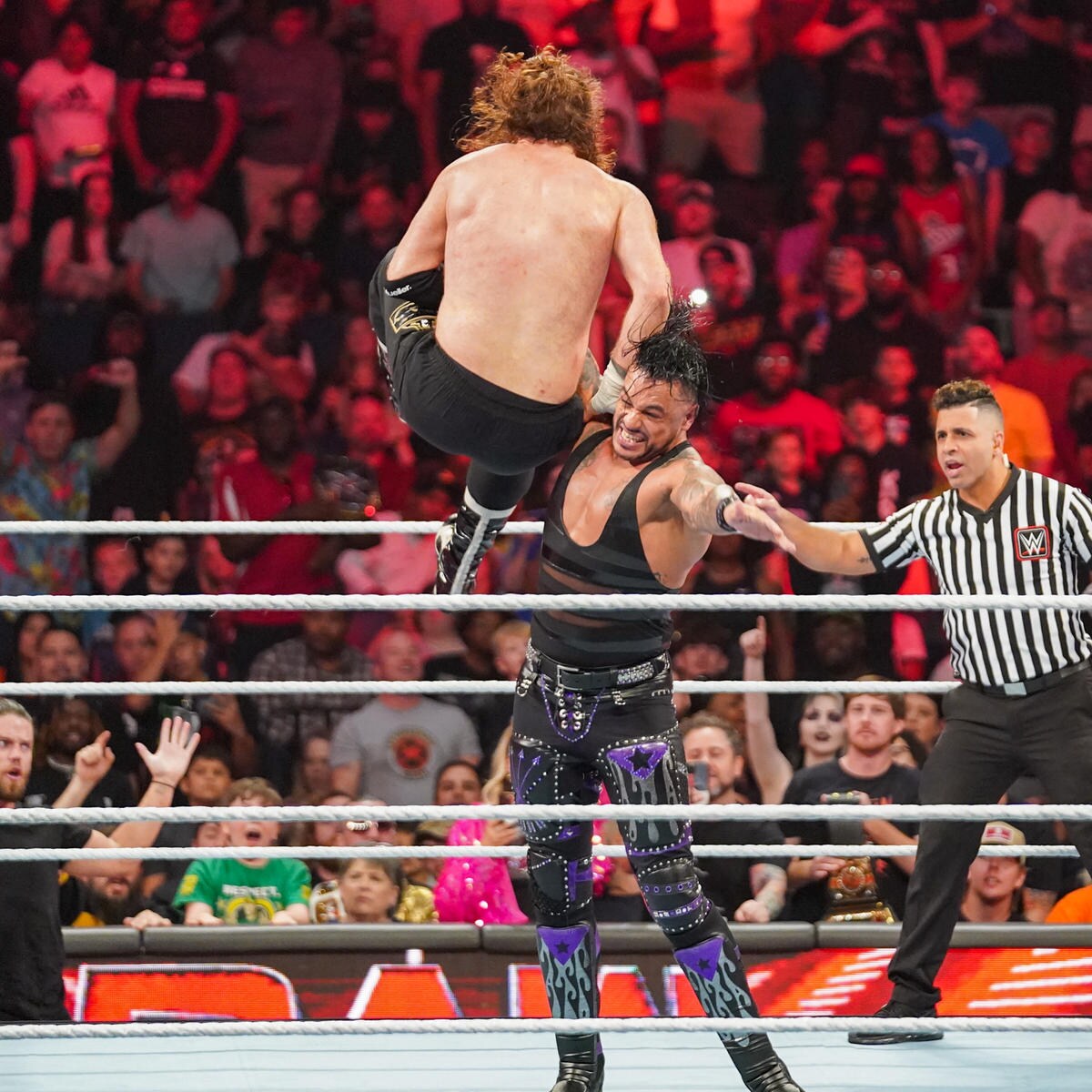 RAW Results: Becky Lynch Beats Zoey Stark in Chaotic Falls Count Anywhere Match en route to WWE ...