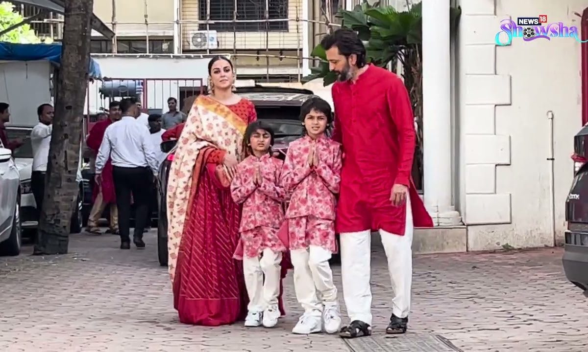 Malaika Arora, Riteish Deshmukh, Genelia At Shilpa Shetty's House To ... Malaika Arora, Riteish Deshmukh, Genelia At Shilpa Shetty's House To ...