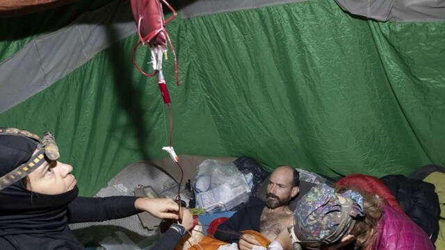 How the US Researcher Who Was Trapped in a Deep Turkish Cave for 9 Days ...