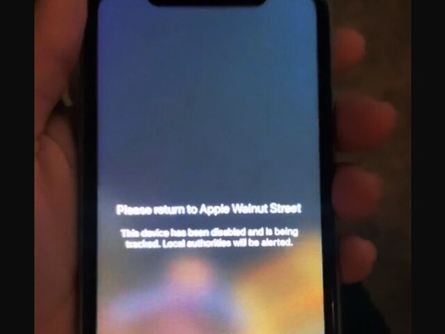 Why It Is Stupid To Loot An Apple Store - News18