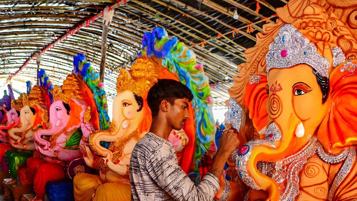 Ganeshotsav Mandals to Get Permission for 5 Yrs in One Go, Says Shinde ...