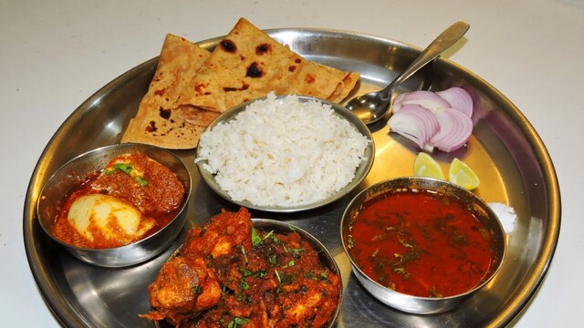 Veg Thali Cost Increases in January 2024; Non-Veg Thali Rates Fall