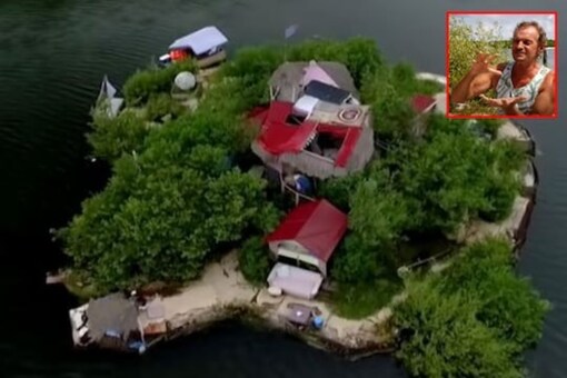 Mexico Man Creates Ecological 'Floating' Island Using 1.5 Lakh Garbage ...