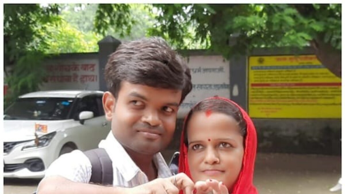 Story Of This Dwarf Couple From Uttar Pradesh Will Melt Your Heart ...