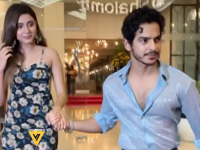 Ishaan Khatter CONFIRMS Relationship With Chandni Baiz? Duo Holds Hands ...