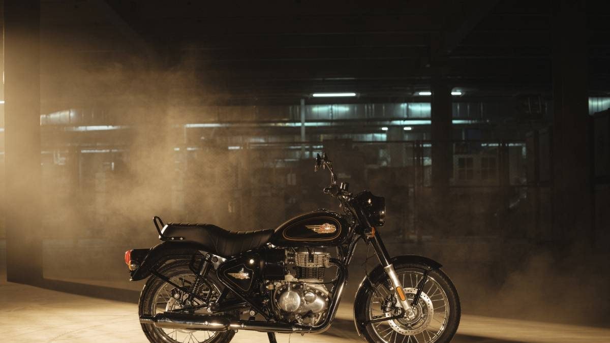 2023 Royal Enfield Bullet 350 in Pics: See Design, Features, and More ...