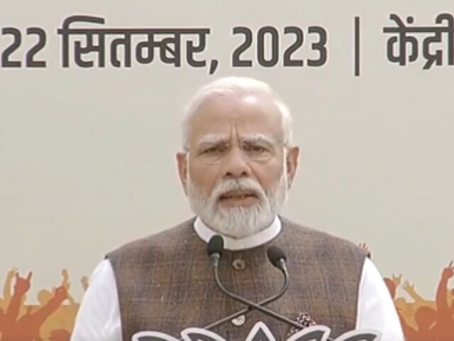 Day Not Far when Indian Will Land on Moon in Indigenously Built ...