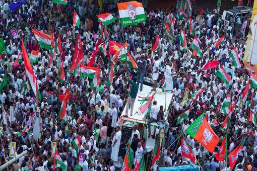 Ruling LDF, Cong-led UDF Trade Charges Over Installation of AI Cameras ...