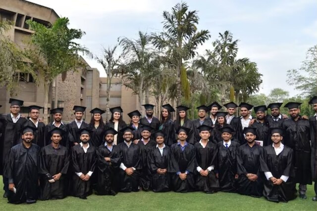 At Delhi University's Department Of Financial Studies, An Affordable ...