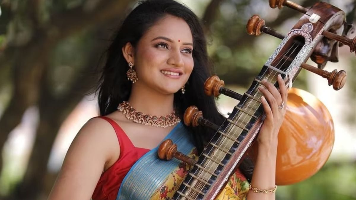 South Actress Ranjani Raghavan Wishes Her Fans Ganesha Chaturthi In ...