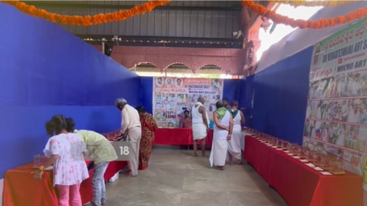 This Andhra Miniature Painter Crafts Deity Idols On Tamarind Seeds And ...