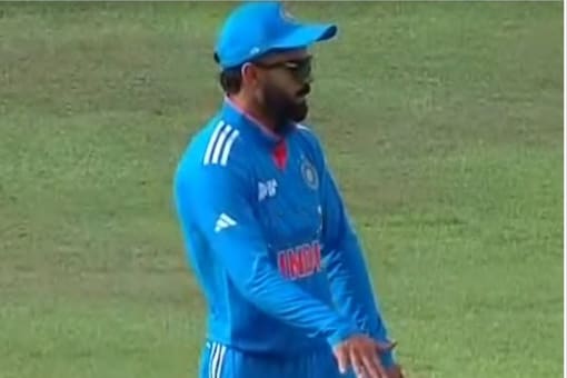 WATCH: Virat Kohli Dance to Nepal's Famous Song Tunes During Asia Cup ...