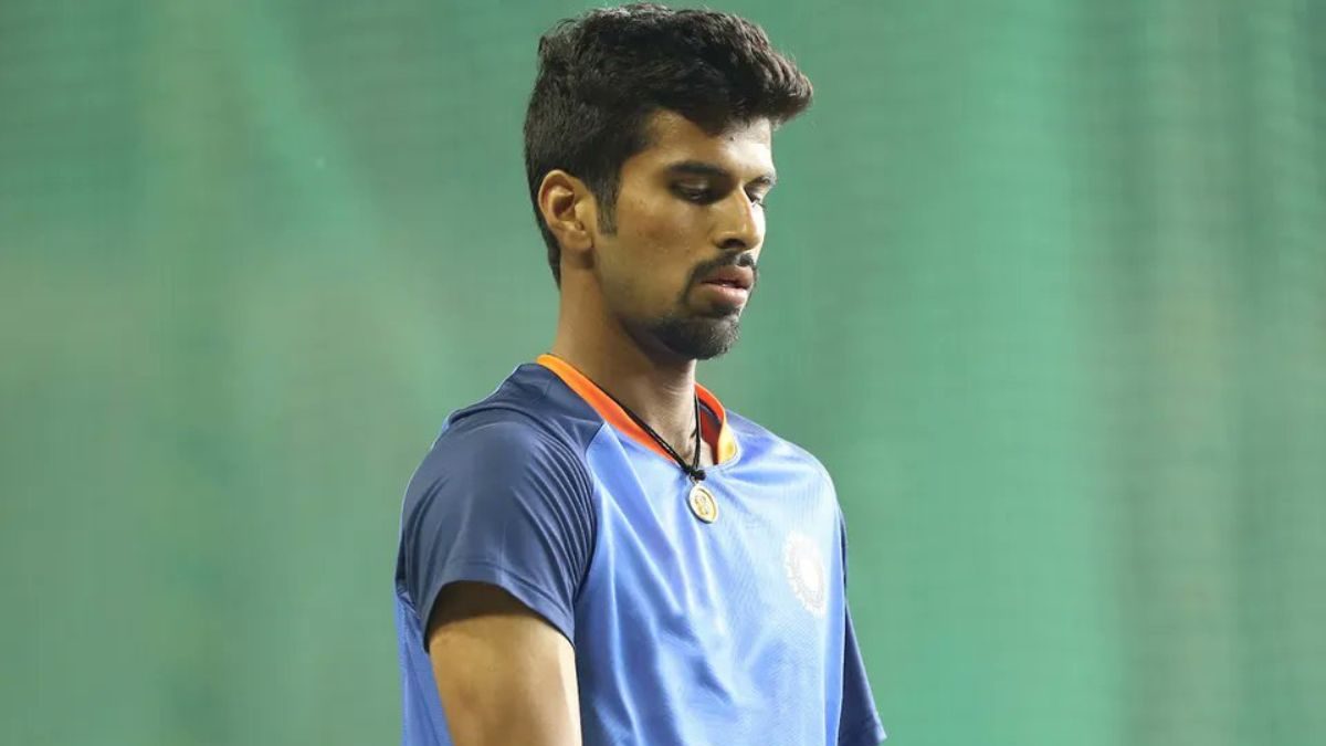 Washington Sundar Wins Asia Cup Title After Fielding For 15.2 Overs In ...