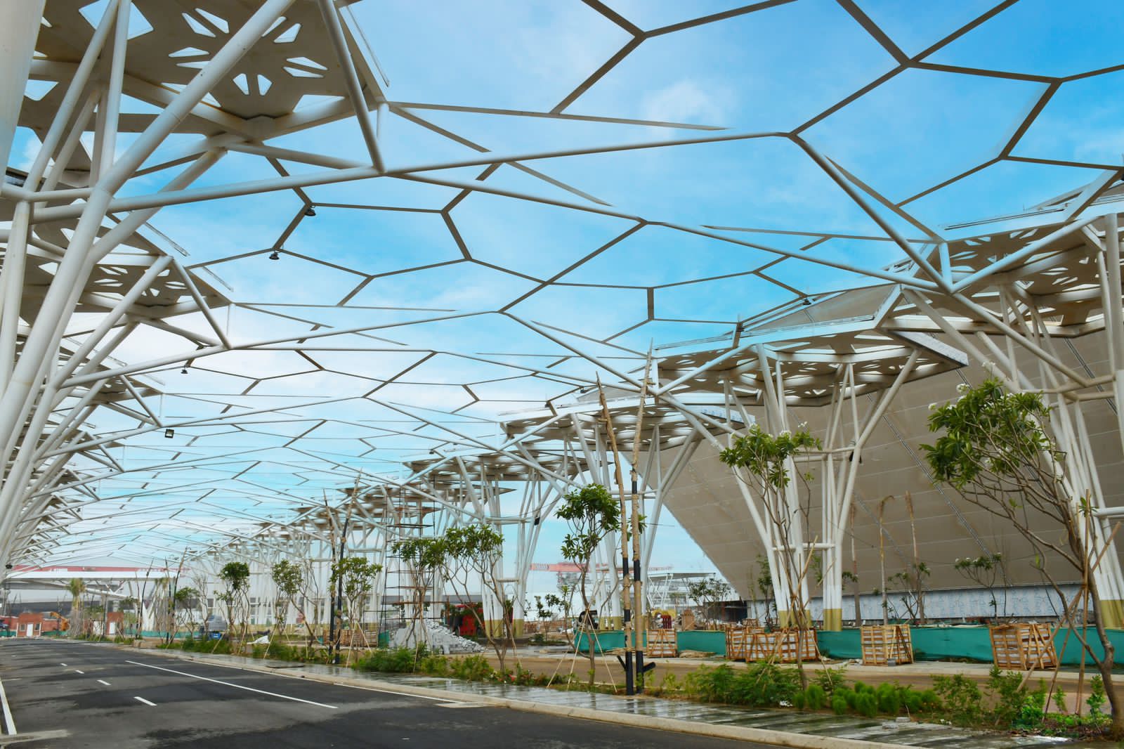 PM Modi to Inaugurate World Class Convention Centre 'YashoBhoomi' in ...